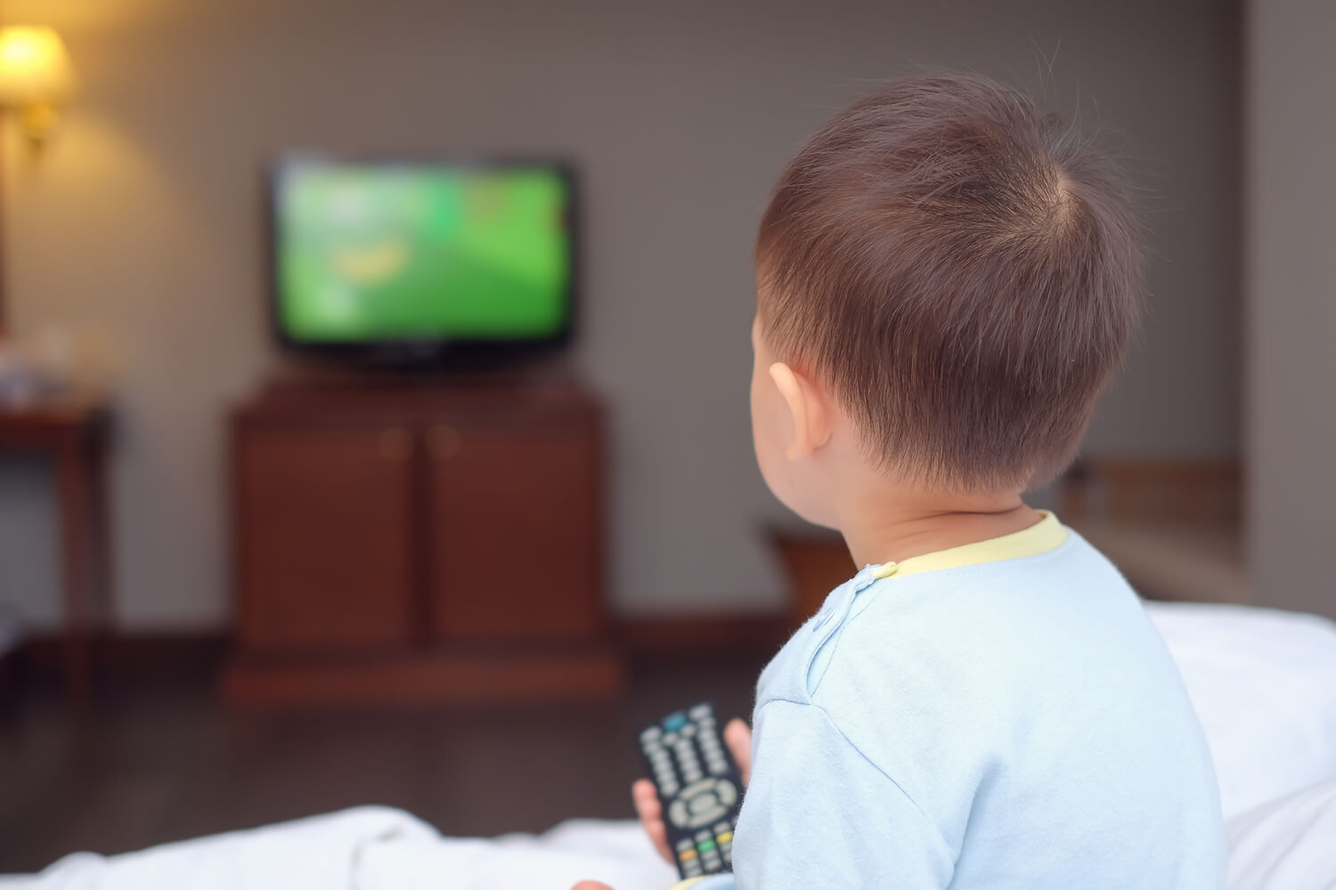 How to Break Your Toddler's TV Addiction? - Being The Parent