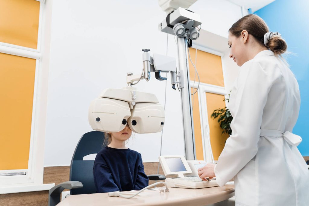 Refractive Eye Problems in Young Children - Ways to Prevent